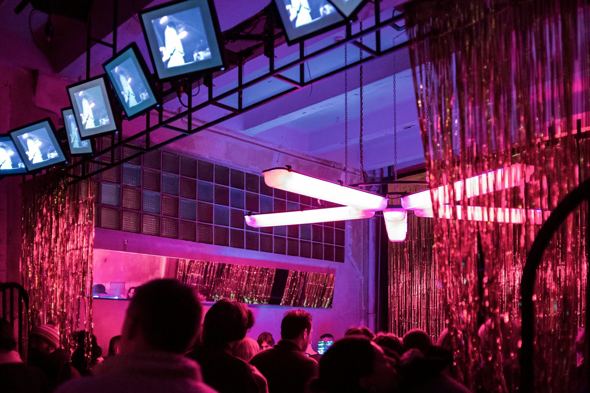 18 Nightclubs And Dance Clubs In Chicago